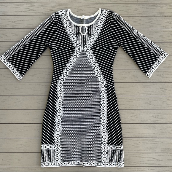 Sioni | Dresses | Sioni Bodycon Dress Black White Geometric Knit ...